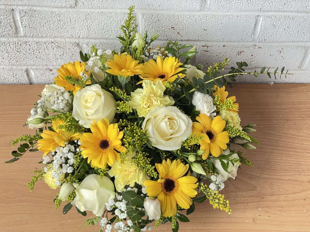 Scented Yellow Posy - Online Flowers Delivery